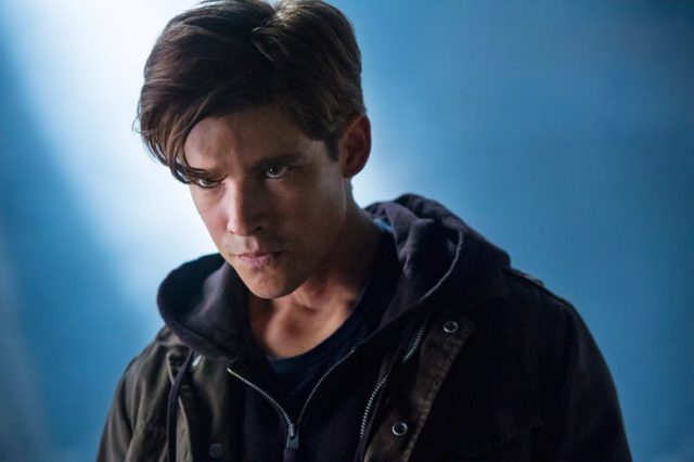 Titans Season One Finale Photos Reveals Familiar DC Villains