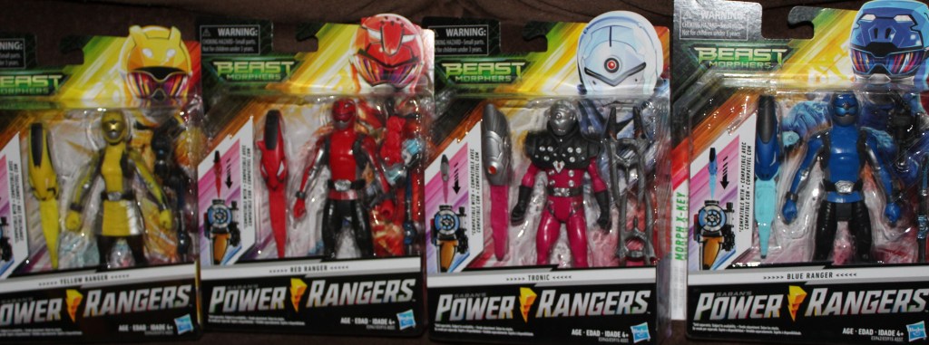 Review: Hasbro's First Bargain Power Ranger Figures