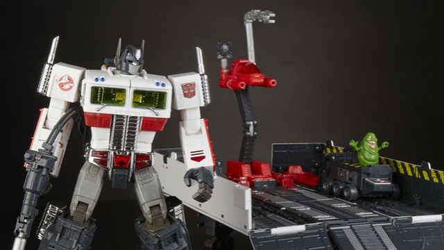 Hasbro Will Release a Ghostbusters/Transformers Hybrid at Comic-Con