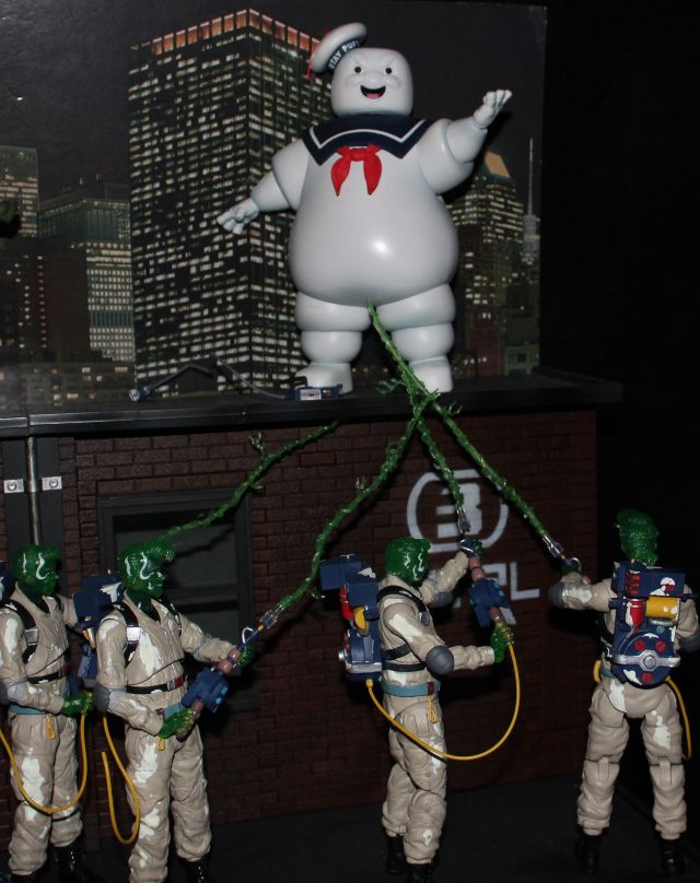 Review: SDCC 2019 Exclusive Spectral Ghostbusters Box Set