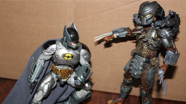 Review: Batman vs. Predator Convention-Exclusive Figure Set