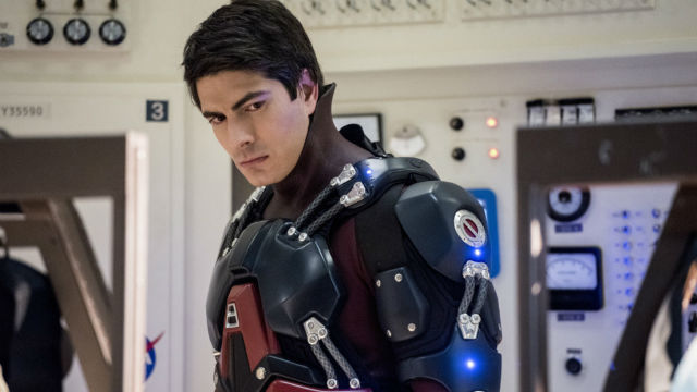 Check Out Brandon Routh in his Atom Exosuit! - Comic Book Movies and ...