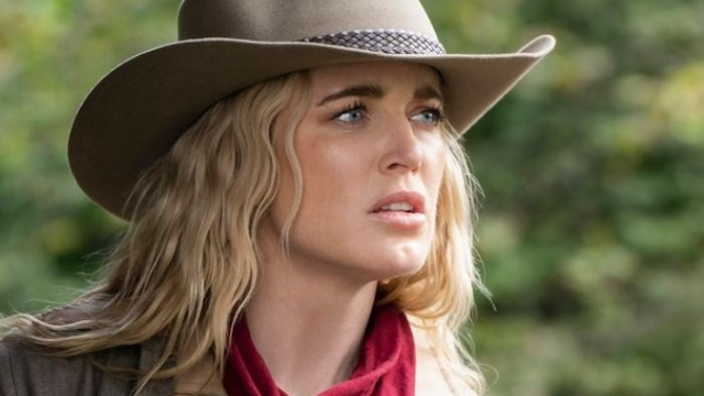 Sara Leads the Way in DC's Legends of Tomorrow Episode 5.06 Photos