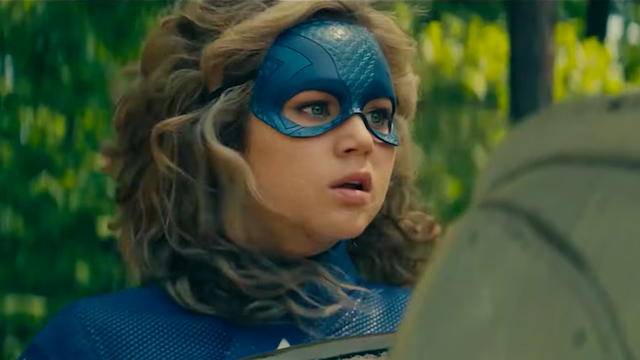 Courtney Is Testing the Cosmic Staff's Powers in New Stargirl Trailers