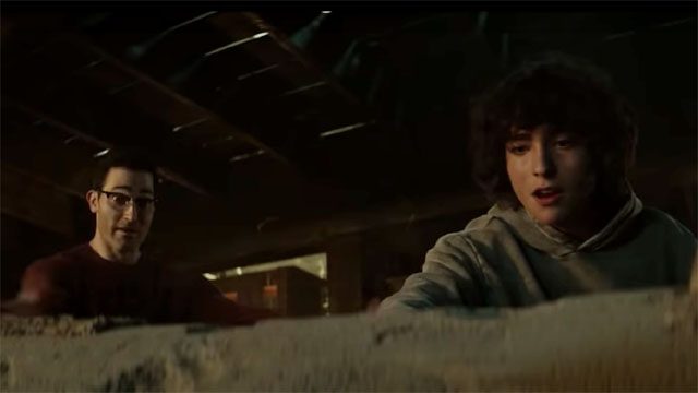 Clark Gives Jordan a Training Lesson in a New Superman and Lois Clip