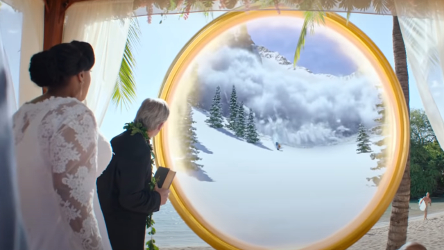 Sonic and Tails Are Wedding Crashers in a New Sonic 2 Clip