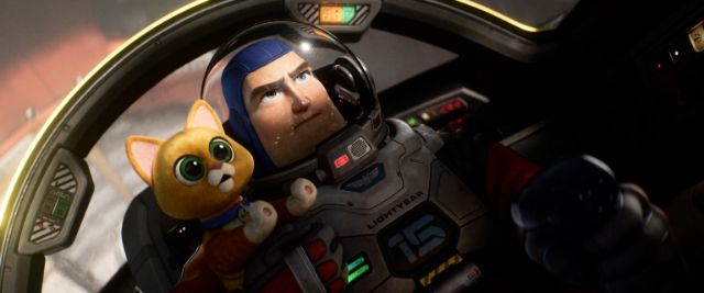 Lightyear Review: A Taste of Pixar, a Little Bit Lost in Space