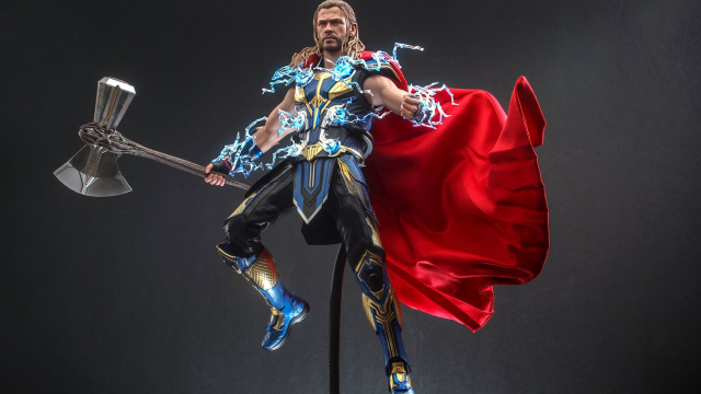 Hot Toys Love and Thunder Thor Sparks Joy in Two Versions