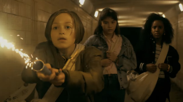 Prime Video Debuts the First Teaser for Paper Girls Adaptation