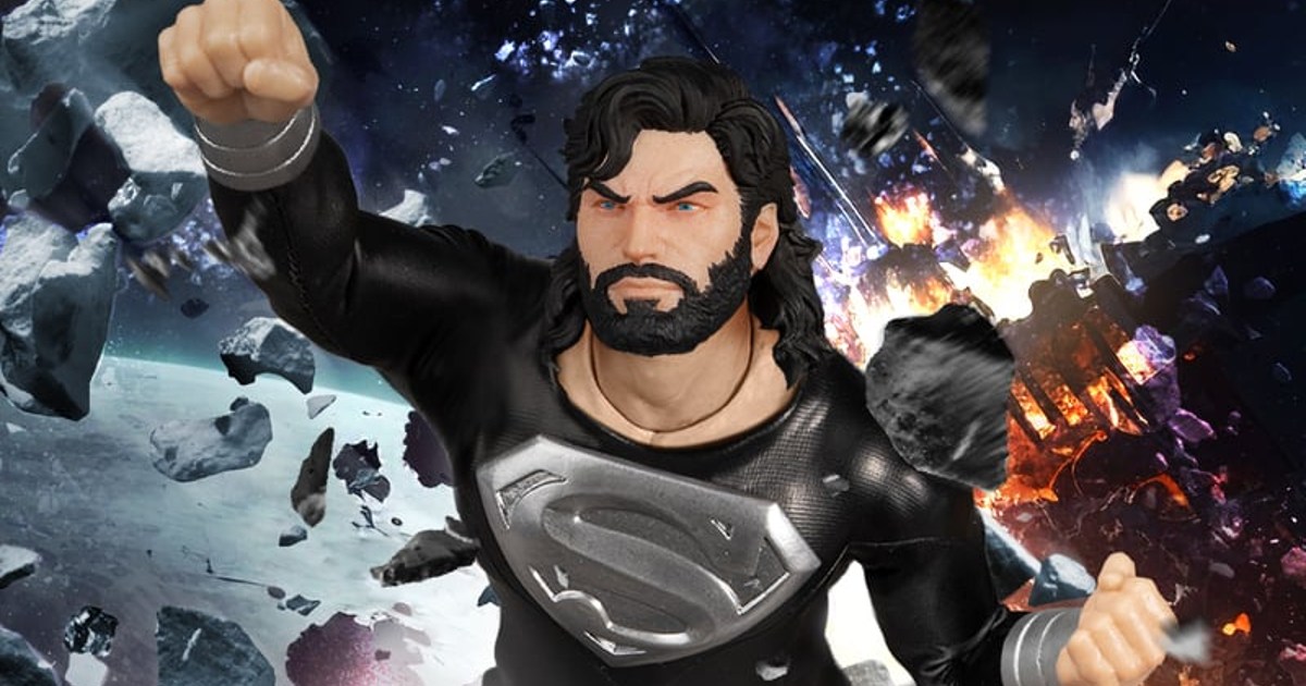 Recovery Suit Superman Joins Mezco's One: 12 Collective
