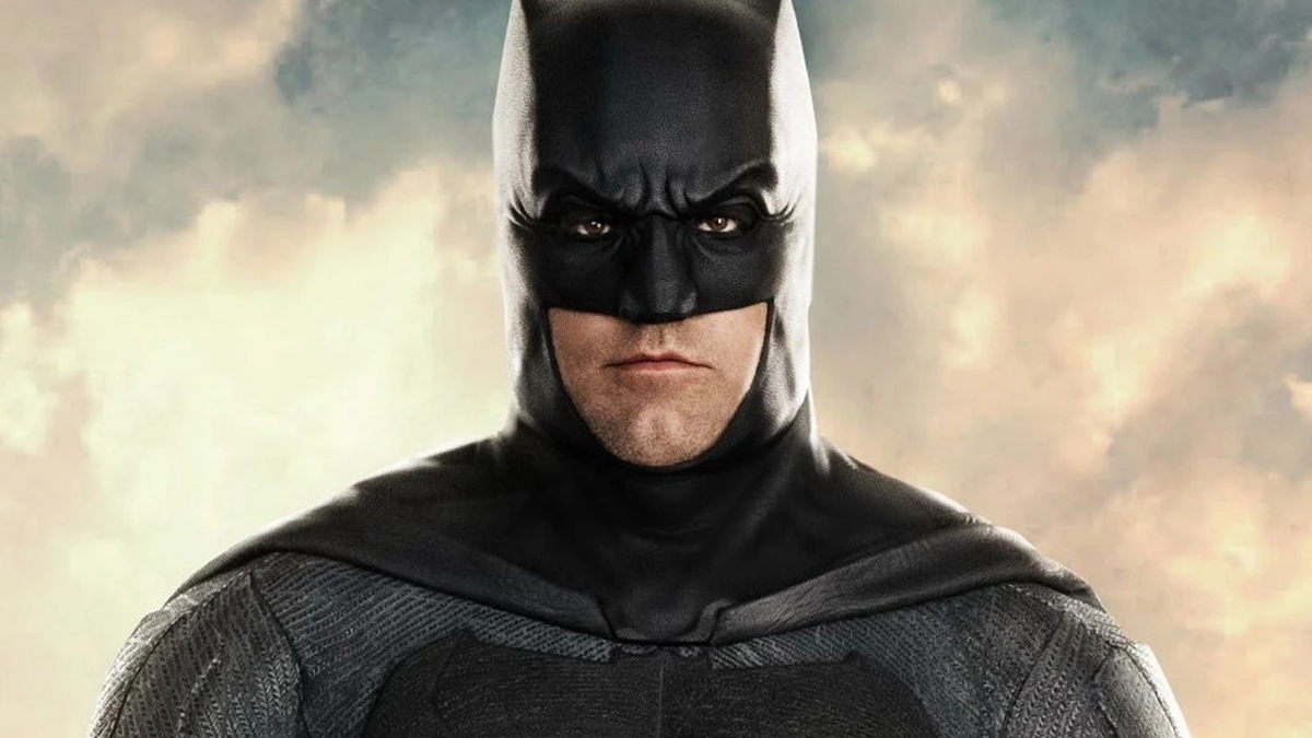 Batman v Superman: Dawn of Justice Moves to March 25, 2016! DC Schedule ...