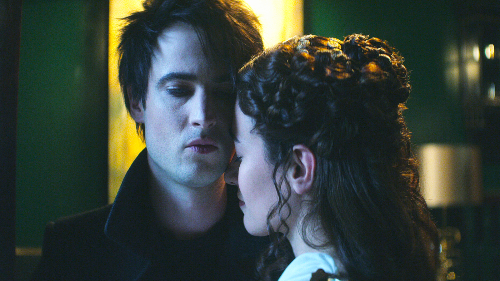 The Sandman Is Reportedly Casting Hades, Persephone for S2