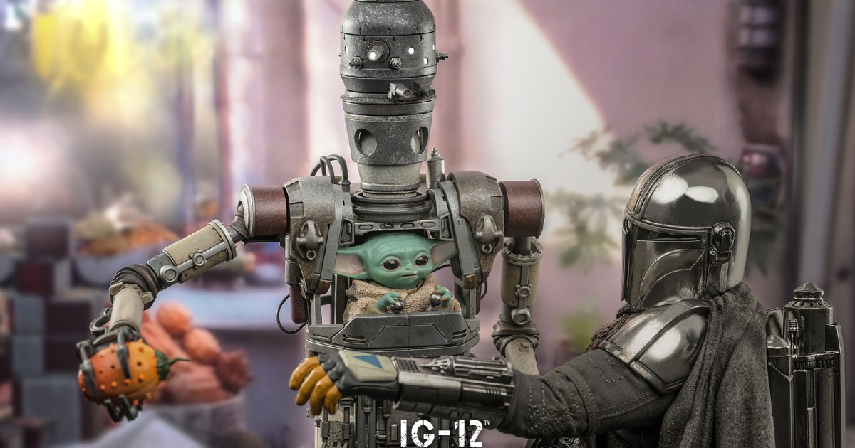 Hot Toys Star Wars IG-12 Comes With Grogu, Accessories for All