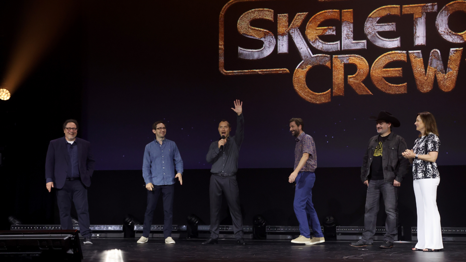 Skeleton Crew Creator on Why Star Wars Show Takes Place in New Republic ...