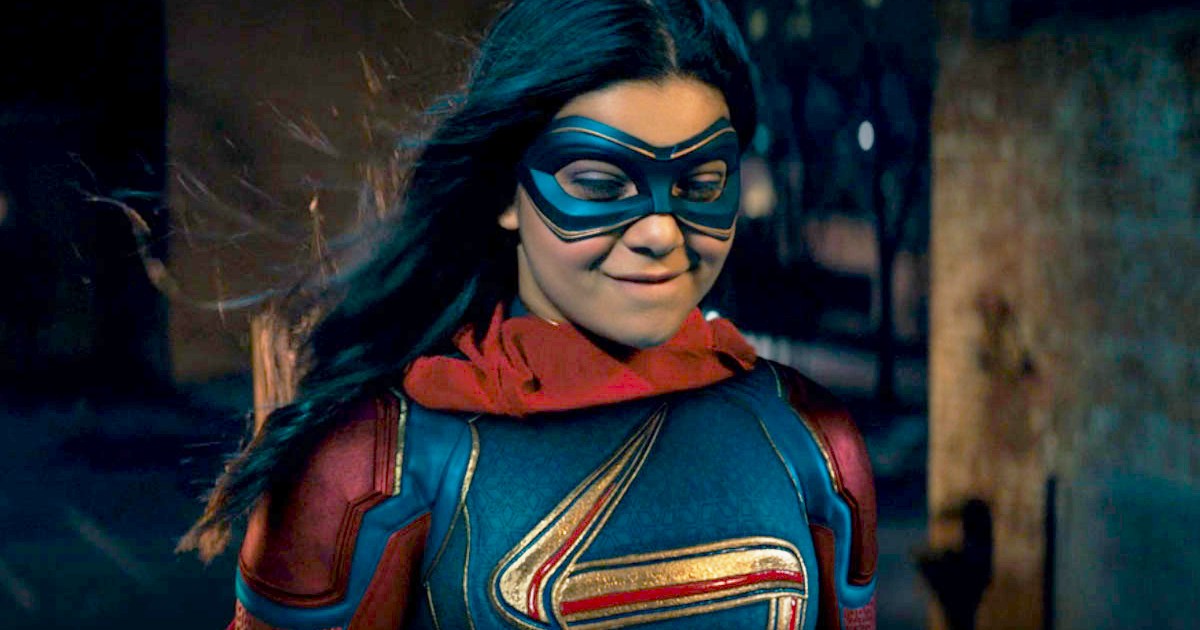 The Marvels' Iman Vellani Cosplays as X-Men's Jubilee - Comic Book ...