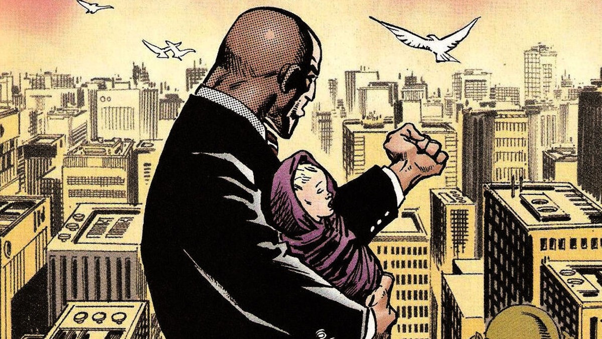 Lois Lane & Lex Luthor Get Close In Superman: Red Son Preview Scene
