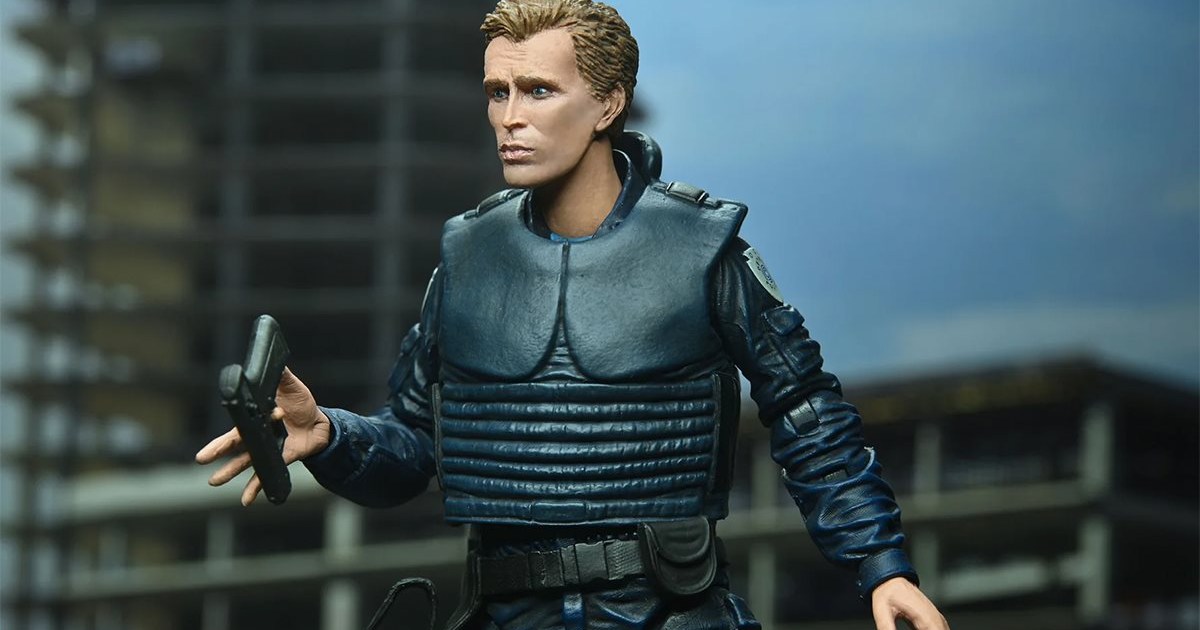 Regular Edition NECA RoboCop Alex Murphy Figure Now Available