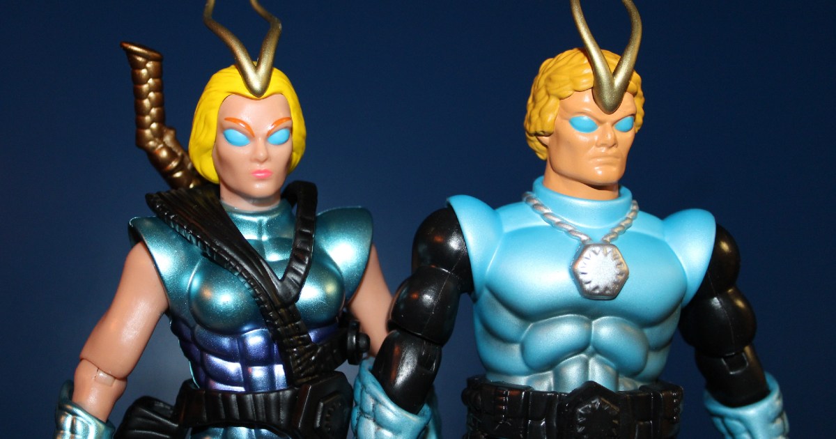 Toy Review: Sectaurs Dargon and Stellara by the Nacelle Company