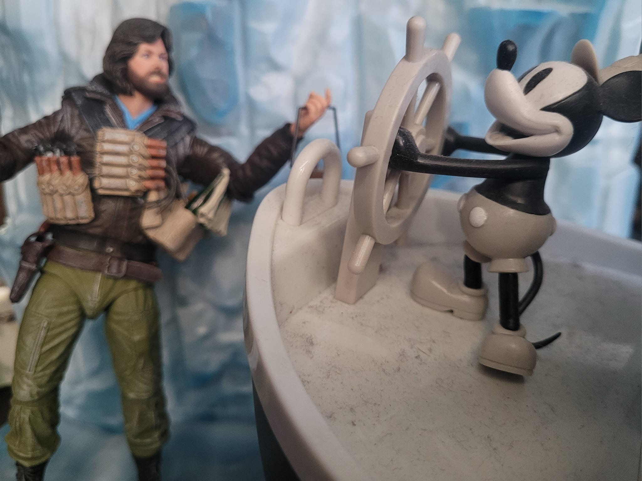The Thing MacReady (Last Stand) Figure by NECA Toy Review
