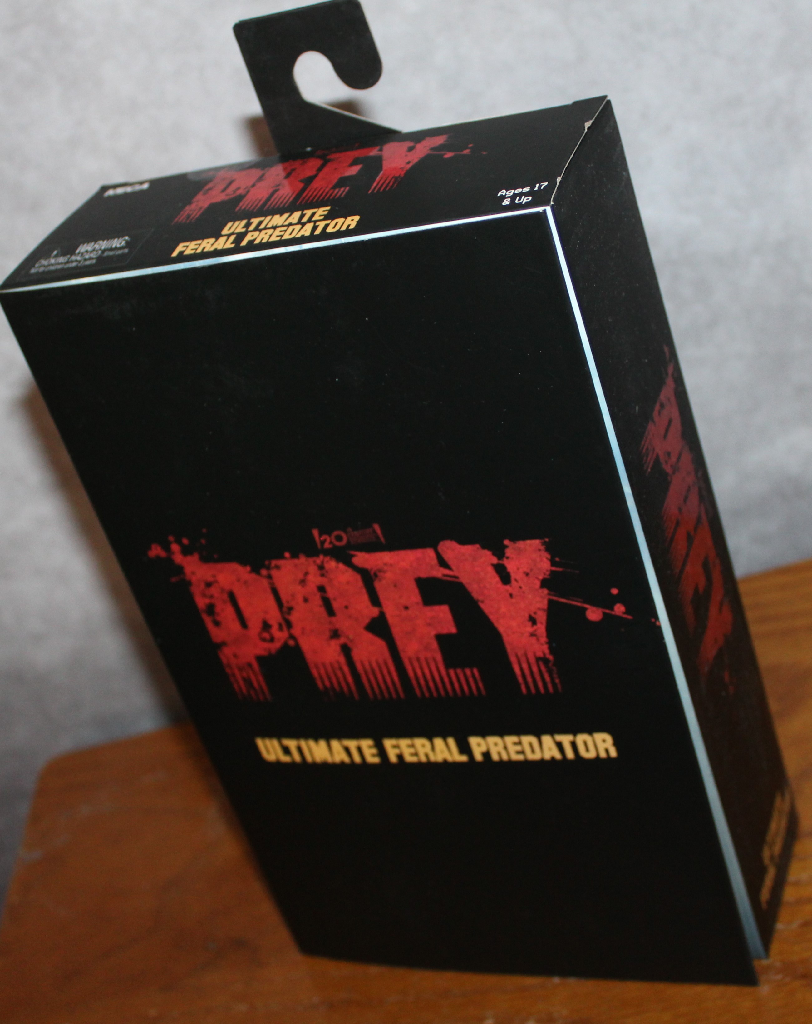 Prey Feral Predator Figure by NECA Toy Review