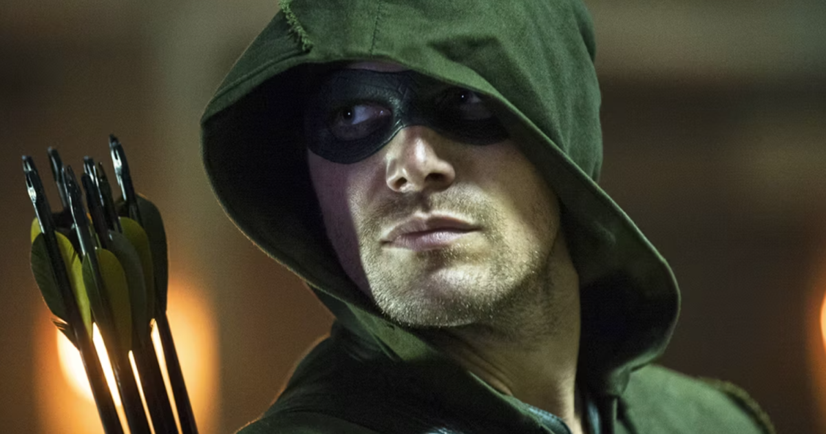 Greg Berlanti Reflects on The CW’s ‘Incredibly Challenging’ Arrowverse ...