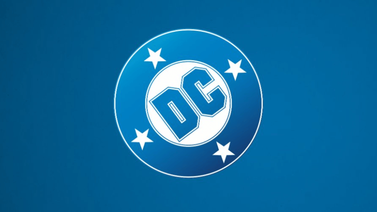 15 Best DC Character Collectibles That Belong In Your Room