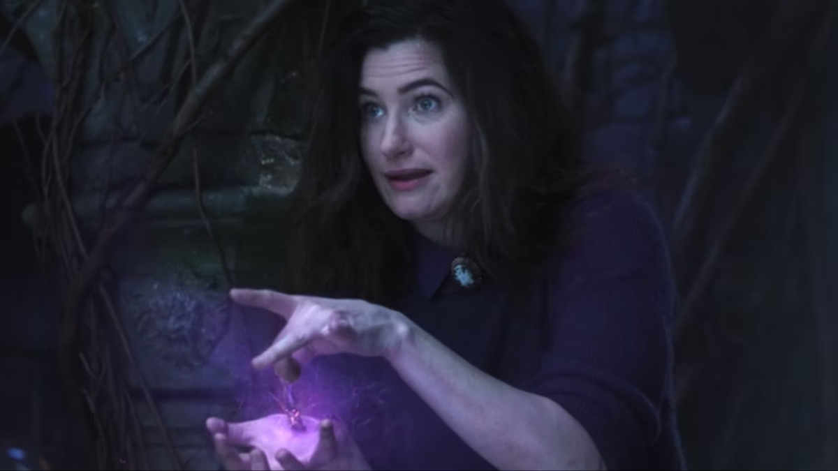 Wandavision Creator Reveals Agatha Wanted To Kiss Wanda - Comic Book ...