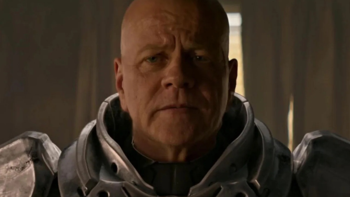 Superman & Lois’ Lex Luthor Actor on Brainiac’s Introduction & Casting ...