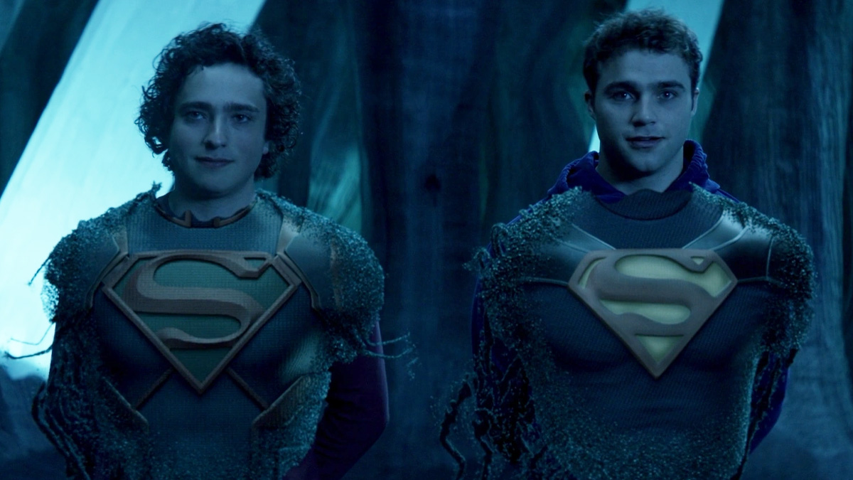 Superman & Lois’ Lex Luthor Actor on Brainiac’s Introduction & Casting ...