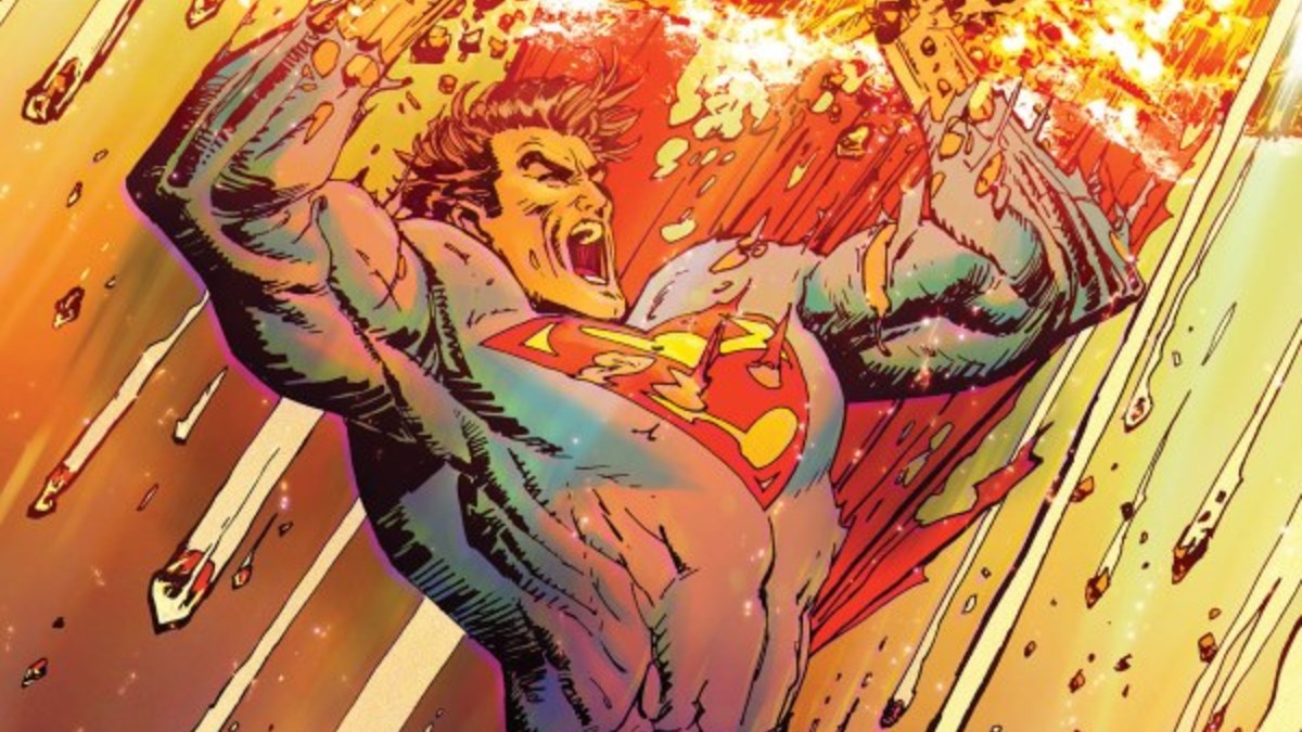 This Superman Bust From Sideshow Strikes a Power Pose
