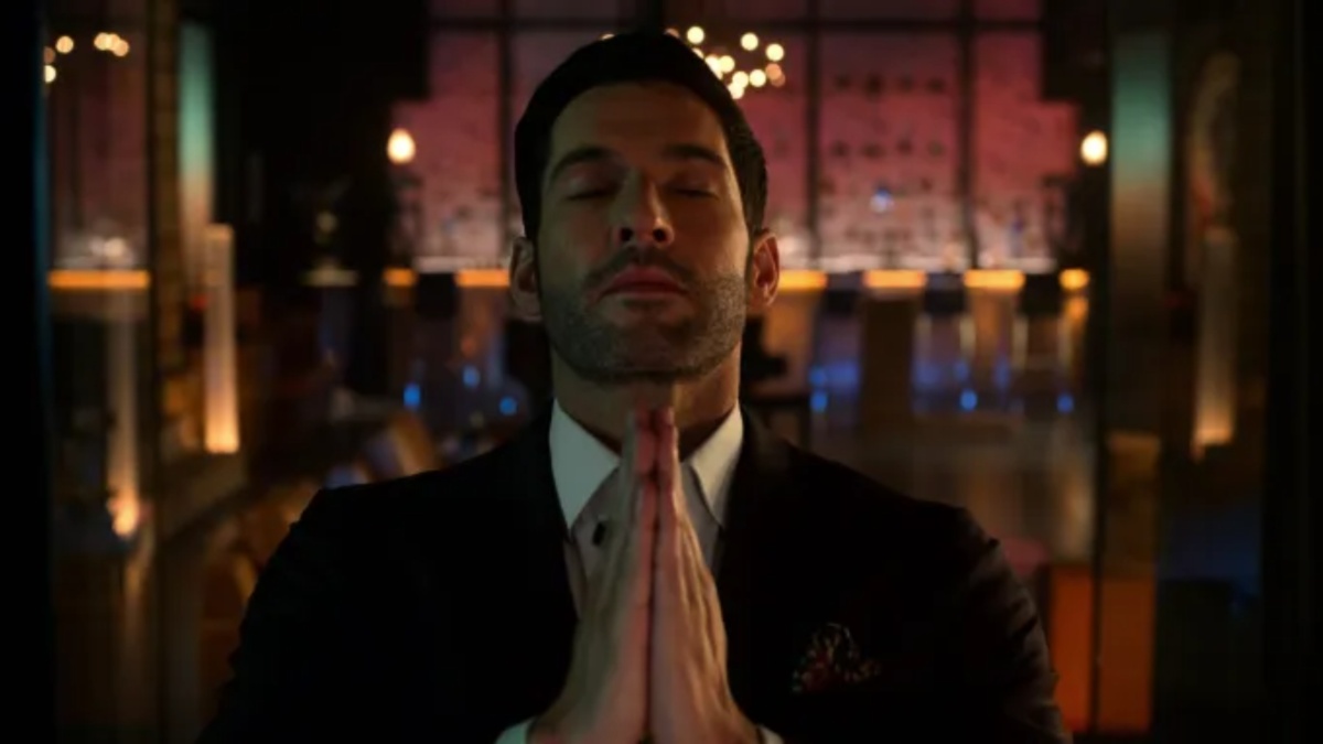 CIA: Lucifer’s Tom Ellis to Lead New FBI Spin-off Series