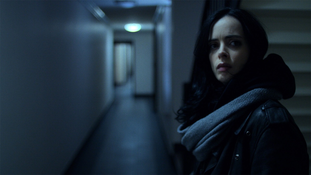 Daredevil & Jessica Jones Reunite in Born Again Season 2 Set Photos ...