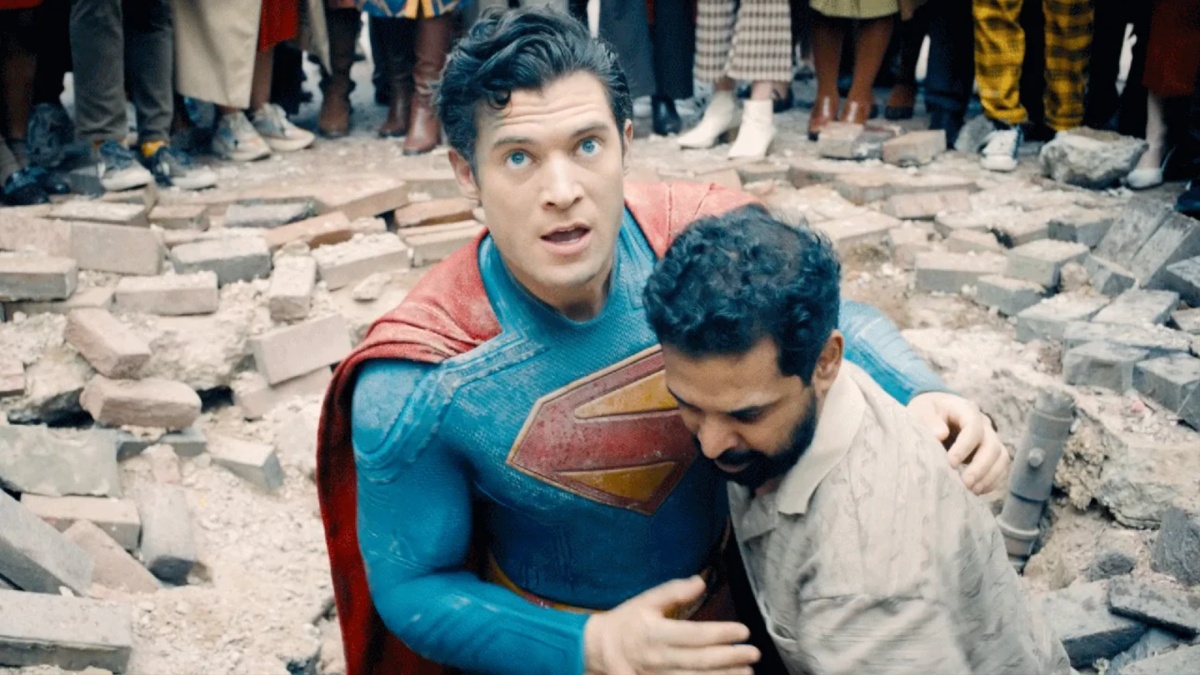 Superman’s David Corenswet Shines in Comic Accurate Suit in New Photo