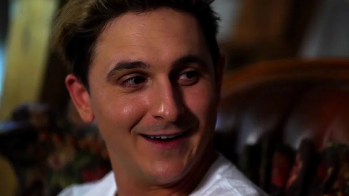 Why Was Mitchel Musso Fired & Replaced in Phineas and Ferb Season 5 ...