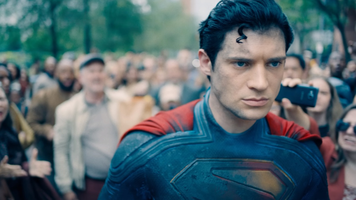 David Corenswet’s Superman vs. Henry Cavill’s Man of Steel: Who Is ...