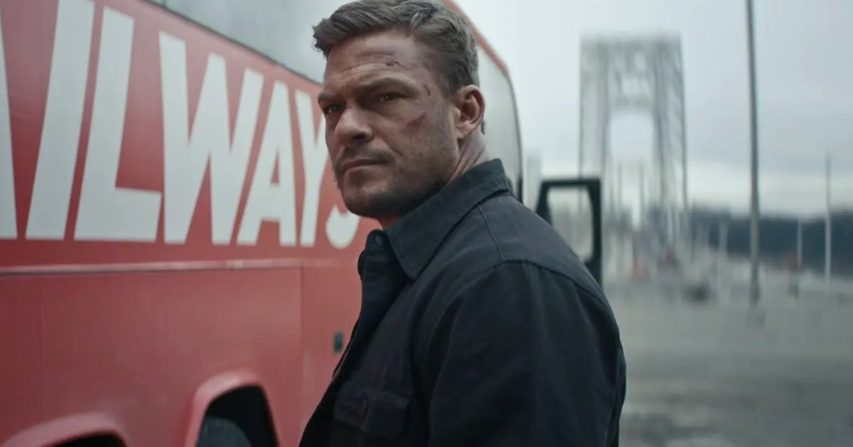 Batman: Alan Ritchson Gives DCU Update, Reveals Talk With James Gunn