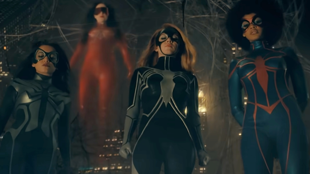 New Madame Web Photos Give Better Look at Spider-Women’s Costumes - Comic Book Movies and ...