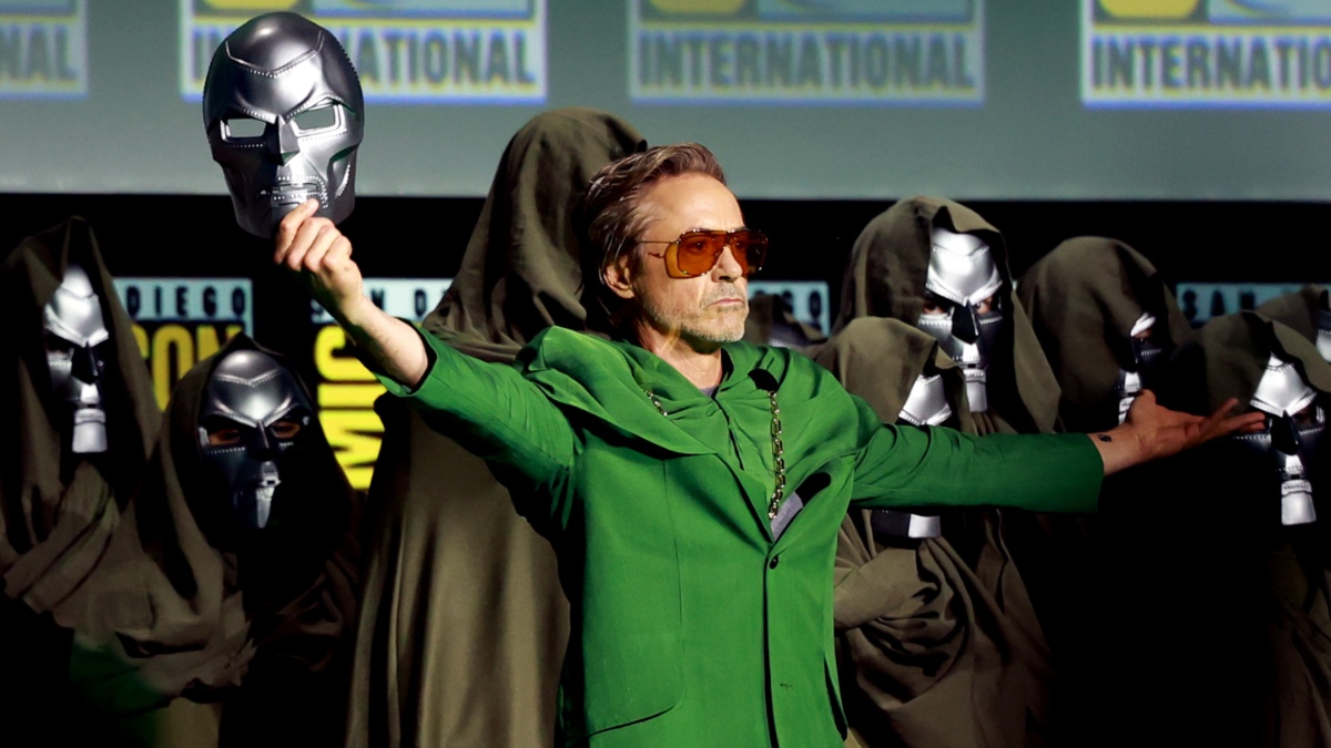 Rumor: Doctor Doom Wants to Kill Steve Rogers For This Tragic Reason ...