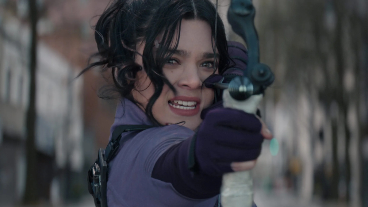 Hailee Steinfeld’s Kate Bishop & Young Avengers Gets MCU Future Update ...