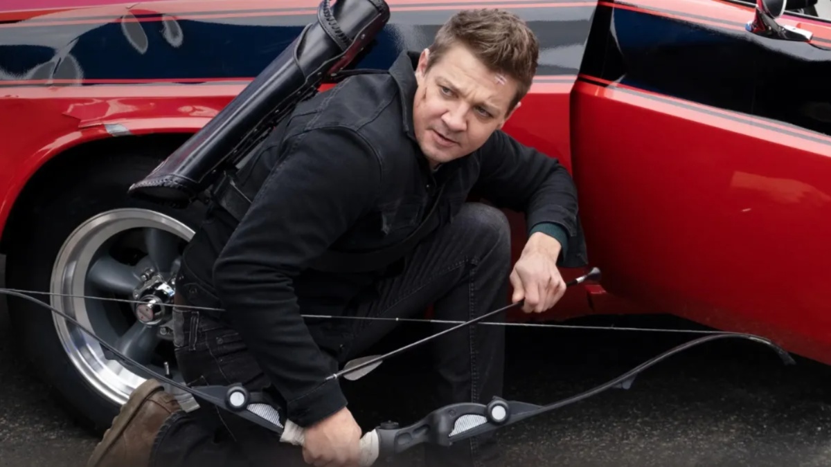 Jeremy Renner on if Hawkeye Is Retired Again Before Avengers: Doomsday ...