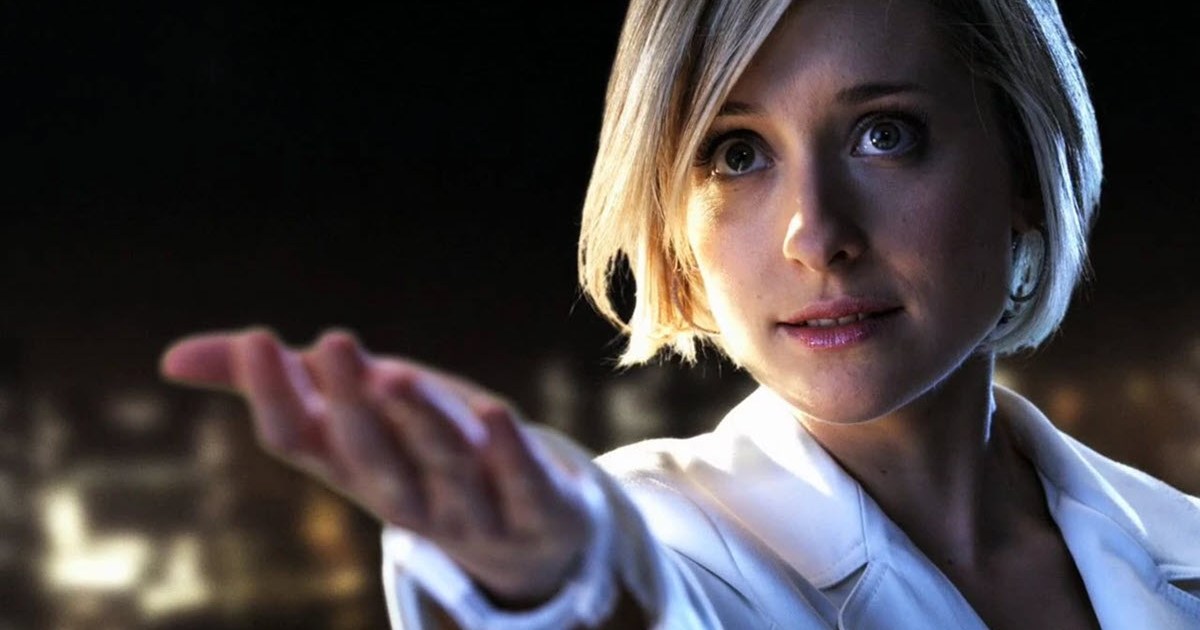 Chloe Sullivan's Smallville Staple Becomes Superman Canon in New DC ...
