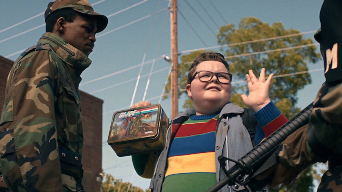 Marvel Star Defends Stranger Things Actor Amid Stunt Double Controversy ...