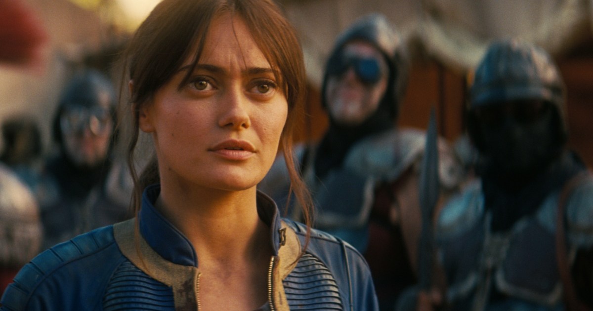 【水嶋あずみ、深田梨菜】興奮した2人の美女がベッドの上で互いの裸体を濃厚な絡み合い！