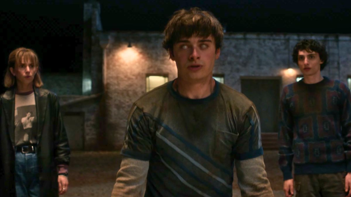 Stranger Things Fans Compare Season 5 Vol. 2 To Game of Thrones' Ending ...