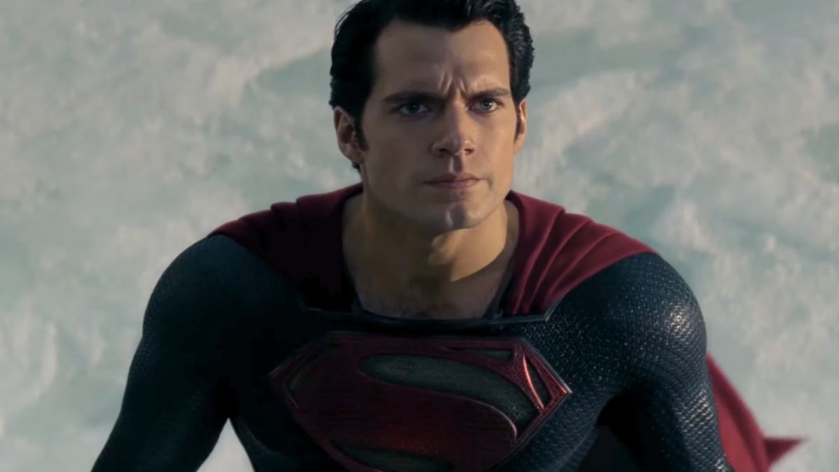 1st Henry Cavill Superman Photo Revealed by Zack Snyder - Comic Book ...