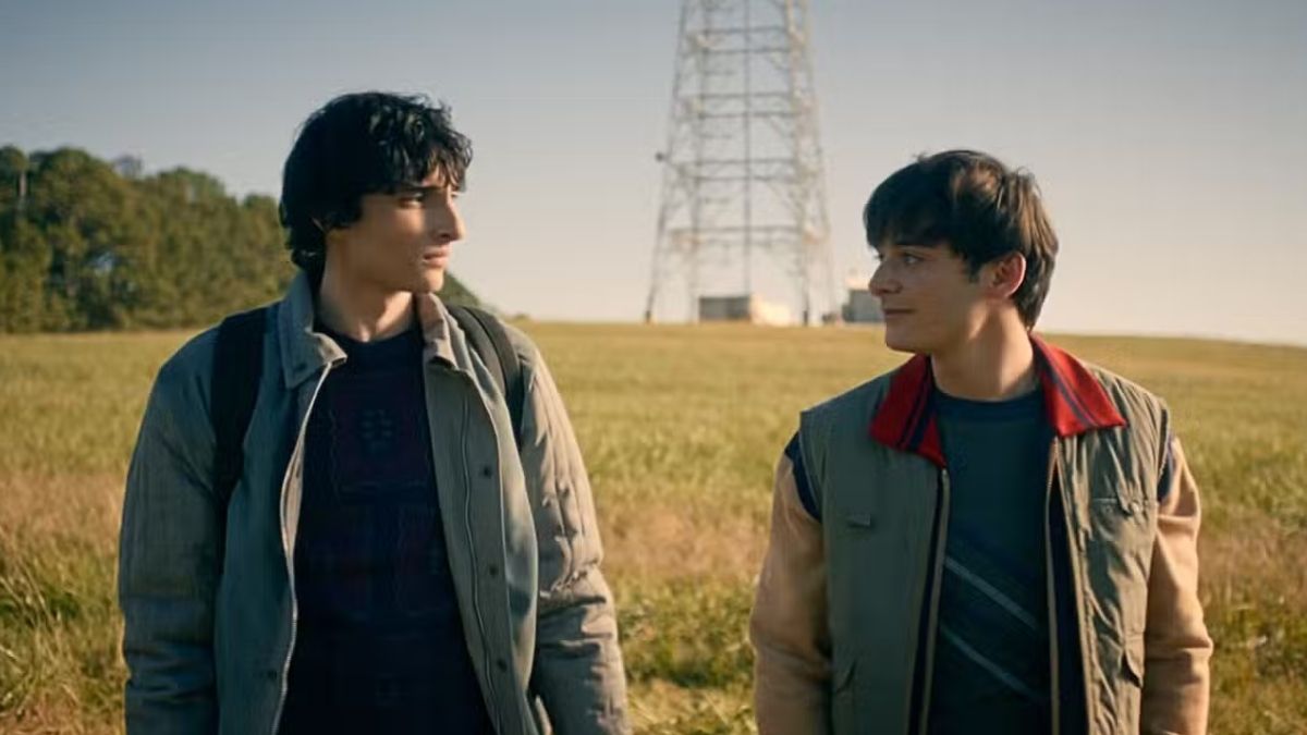 Why Is Henry So Afraid to Go in Those Caves in Stranger Things? - Comic ...