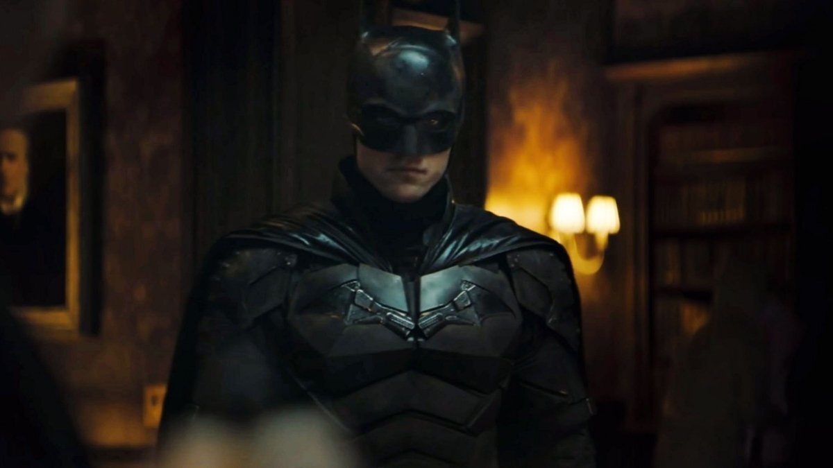 Major Batman Mystery Teased After Justice League Member Moves to Gotham ...