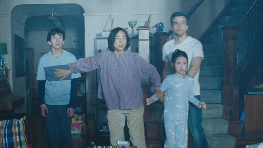 Wagner Moura & Greta Lee Netflix Sci-Fi Movie Gets Thrilling Trailer ...