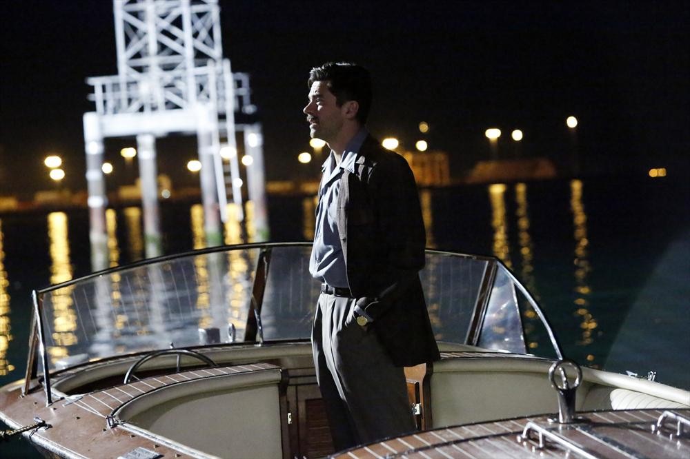 Check Out Over 25 Images from the Series Premiere of Marvel's Agent ...