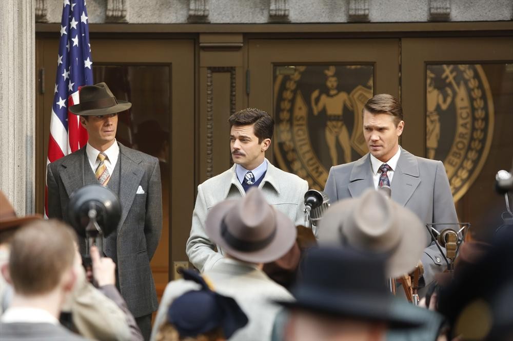 Nearly 40 Photos from the Season Finale of Marvel's Agent Carter ...